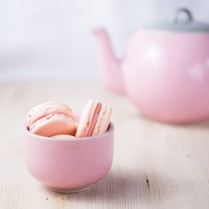 Finally! Success! The first macarons that turned out pretty! | The Girl ...