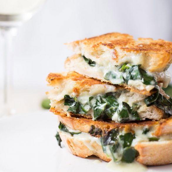 Ground Beef Grilled Cheese Sandwich | The Girl Loves To Eat